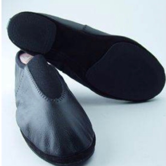 Capezio | Shoes | New In Box Capezio Black Gymnastics Trampoline Acro ...